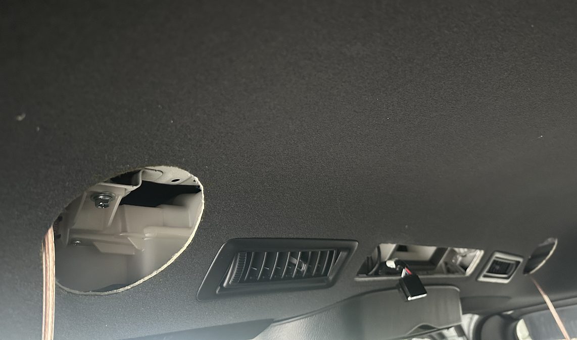 | ハイエースの後部座席 スピーカを増設 TS-E1010 | なみないの部屋